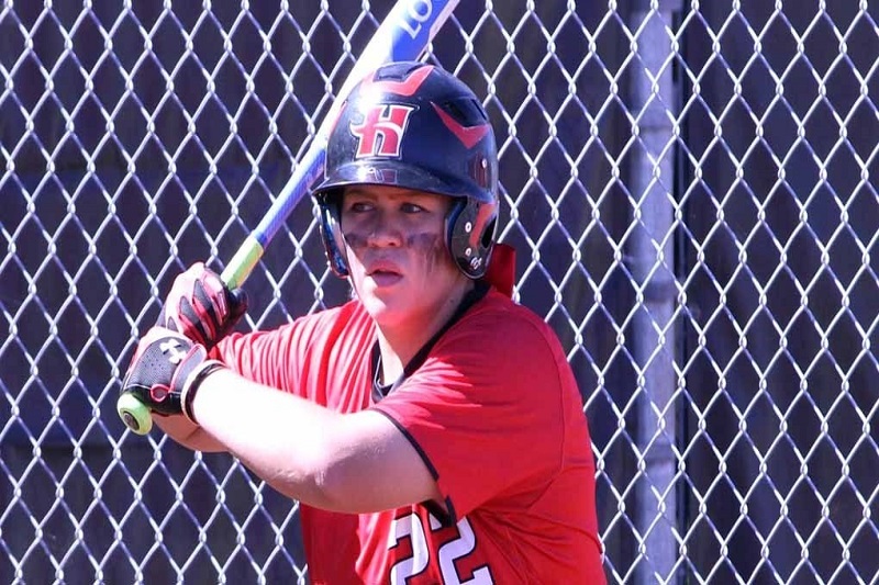 UH-Hilo’s Gaspar Earns All-NFCA First Team Regional Honor : Big Island Now