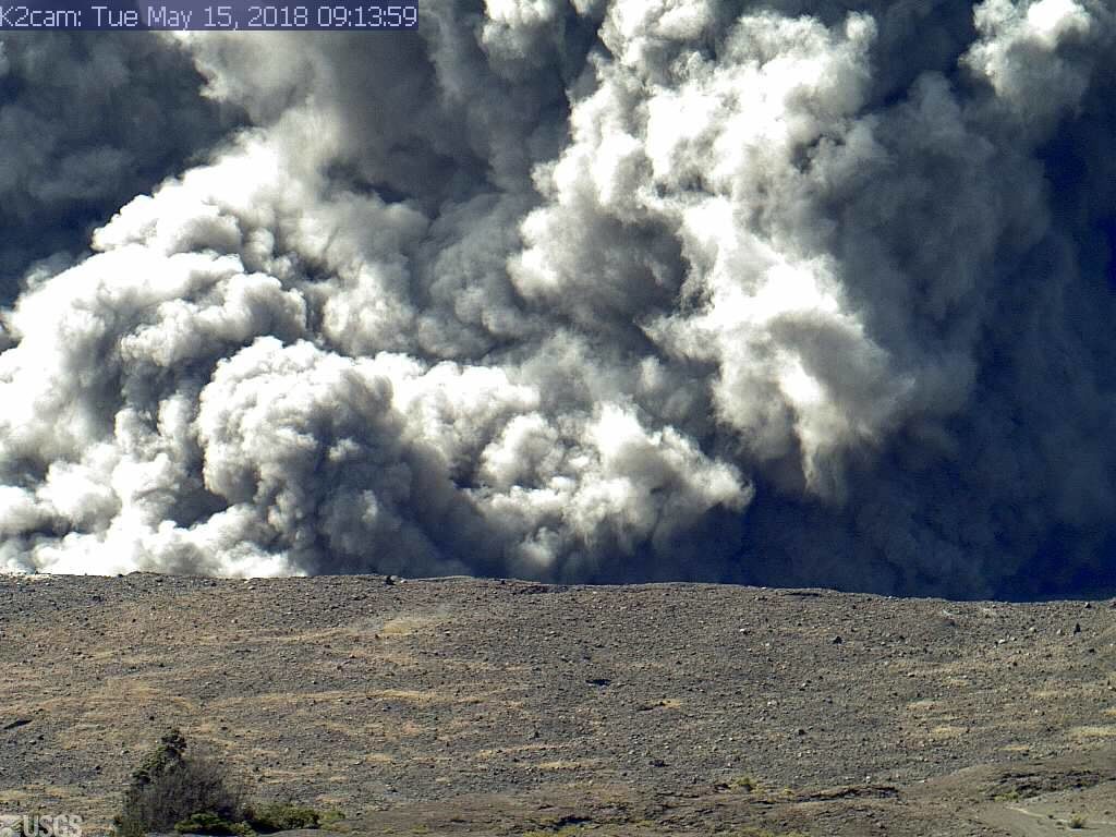 Ash Fall and Hazardous Air Quality Warning : Big Island Now
