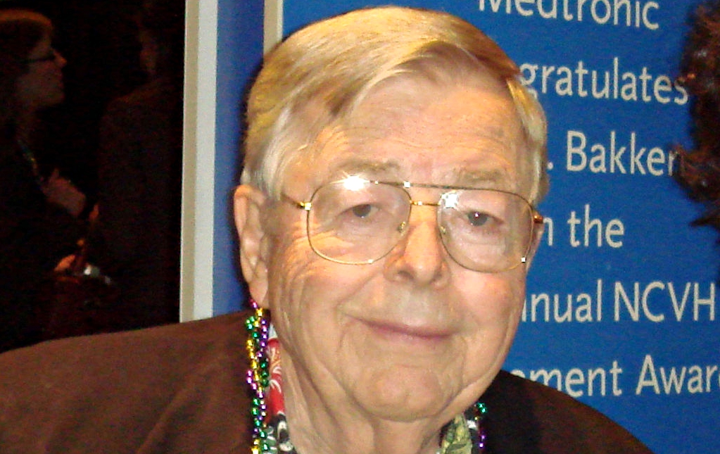 Earl Bakken Memorial Bench Unveiling Set for June 19 : Big Island Now