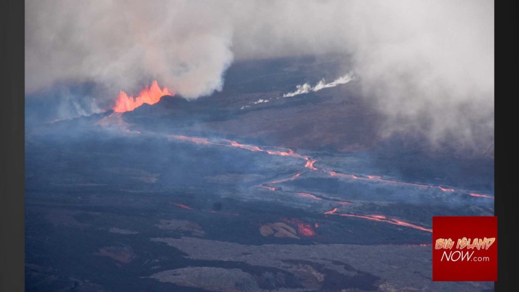 Mauna Loa Eruption Day 4: Lava flow slows; now week is earliest to reach Saddle Road : Big ...