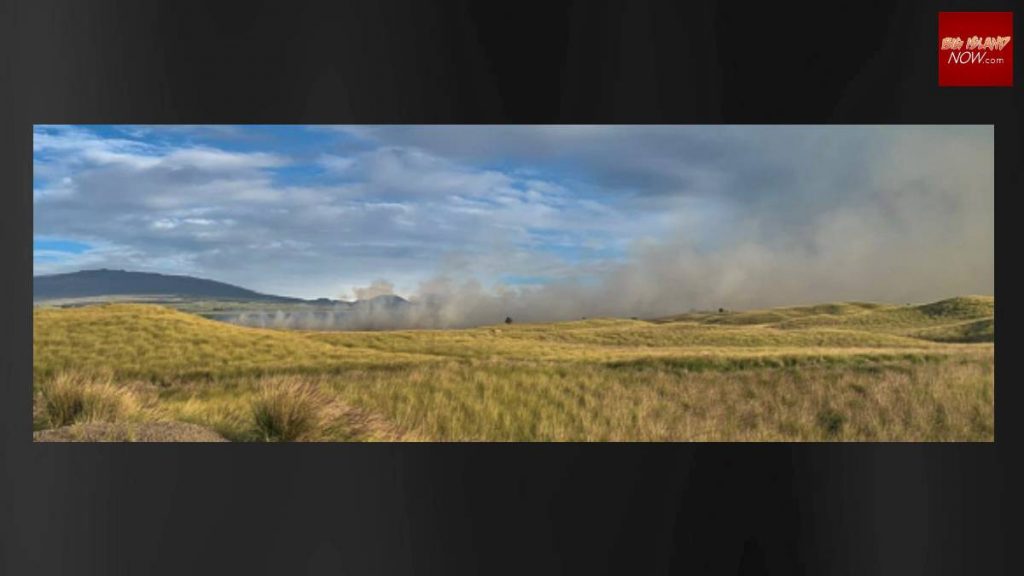 Lightning strikes ignite brush fires in South Kohala : Big Island Now