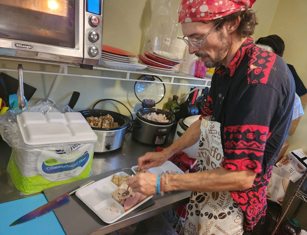 Business Monday: Da Beans Green Café serves up ‘spirit-lifter’ New Year ...