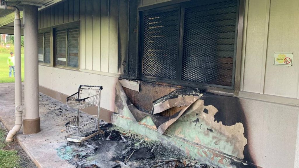 Community center at Hilo park damaged in fire : Big Island Now