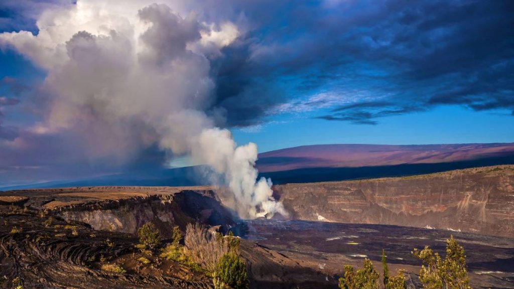 ‘Kāholo’: Kīlauea definitely moved fast during Episode 6 of summit ...