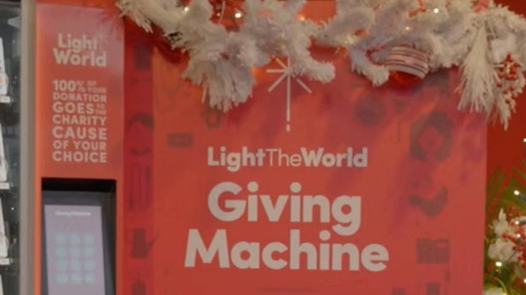Hawai‘i Giving Machines return in 2025, vending joy and igniting ...